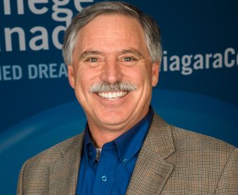 Associate VP David Veres to retire after 22 years at Niagara College ...