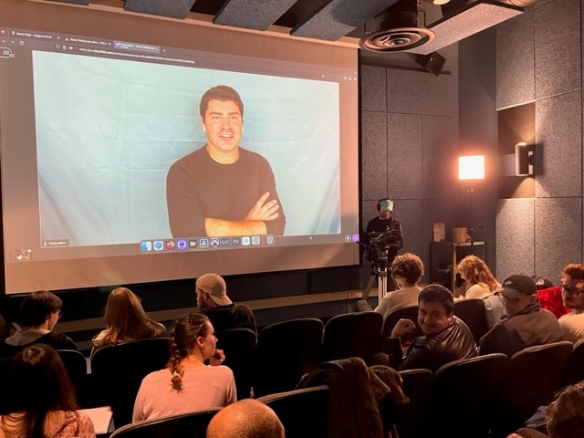 Acting students get up close and personal with star of Rookie Blue ...