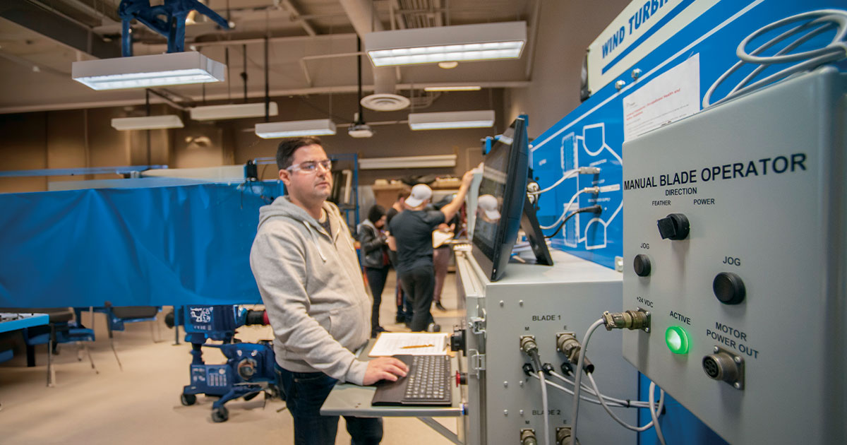 Renewable Energies Technician Program | Niagara College