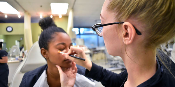 Hairstyling Program | Niagara College