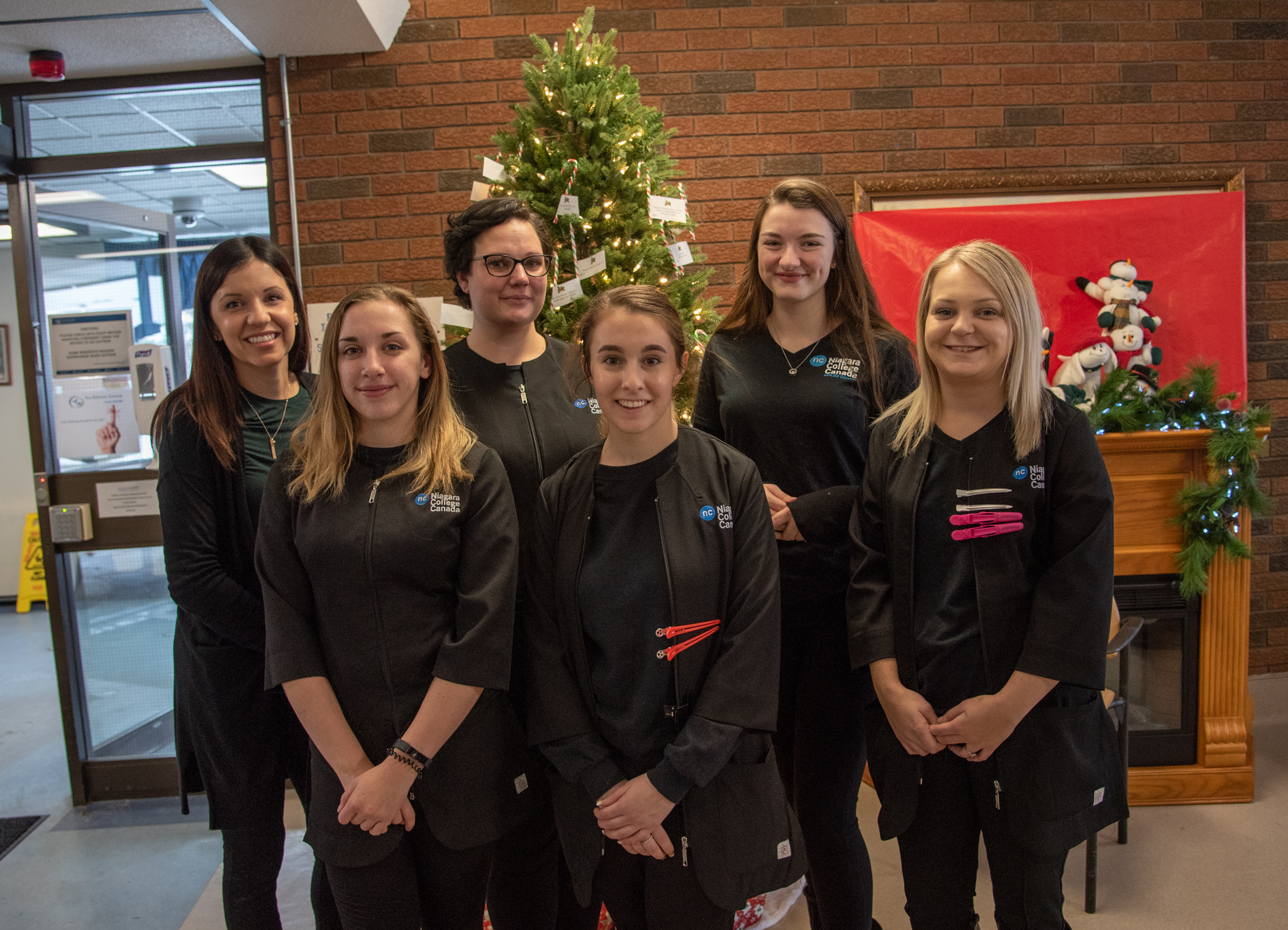 NC students give a gift of makeup and hairstyling this holiday season ...