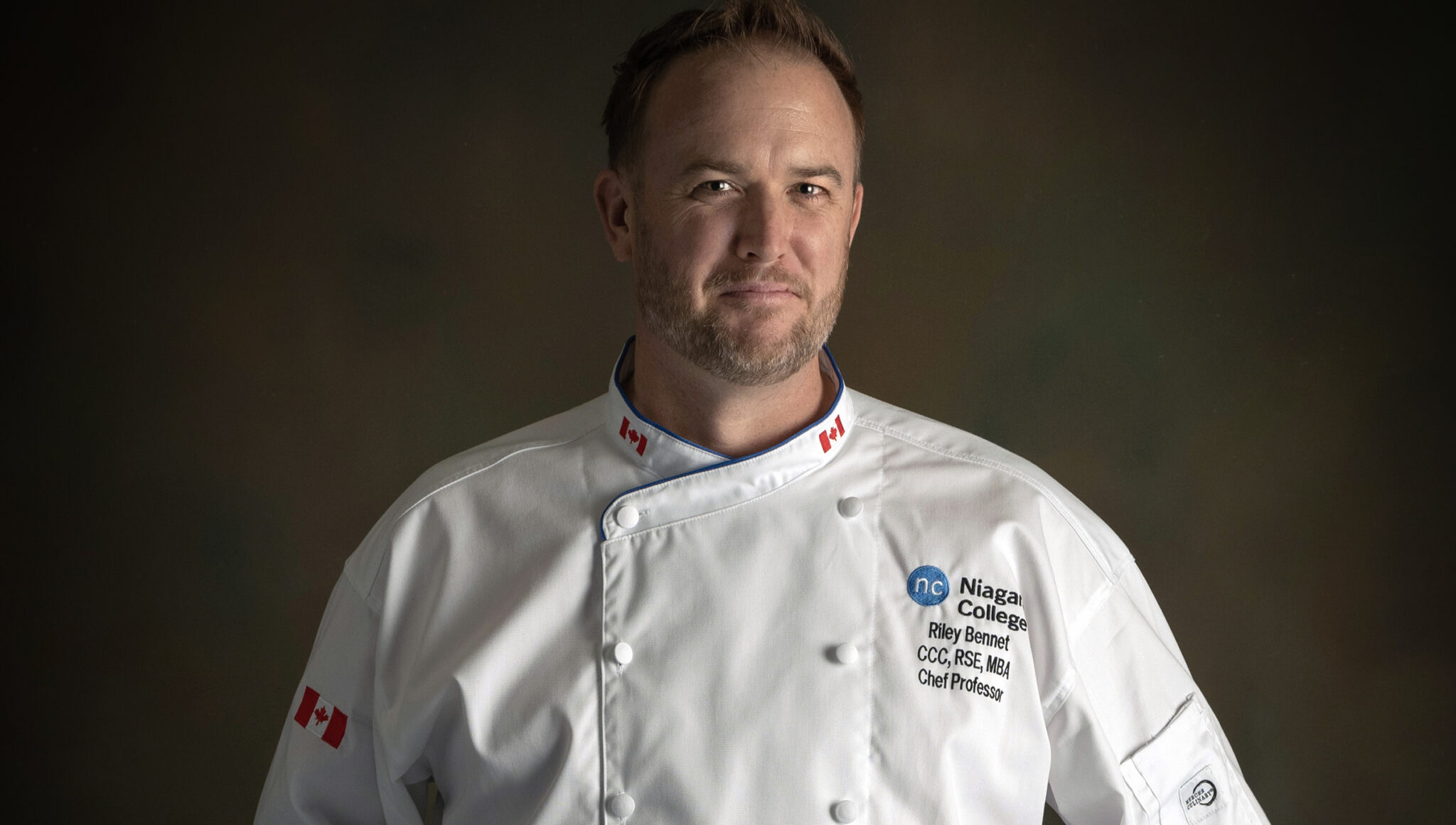 Benchmark spotlight shines on Chef Riley Bennett | Niagara College